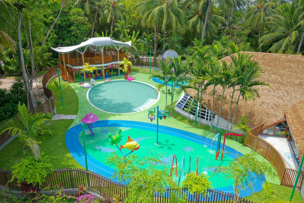 Maldives family-friendly stays | Travel Kuoni