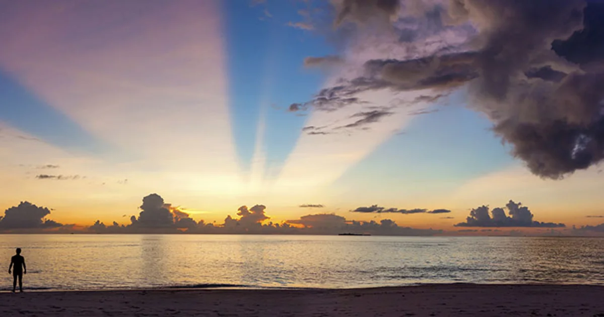 The Best Spots To Watch A Sunrise Or Sunset In The Indian Ocean