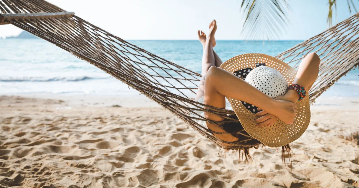 What to pack for a luxury beach holiday